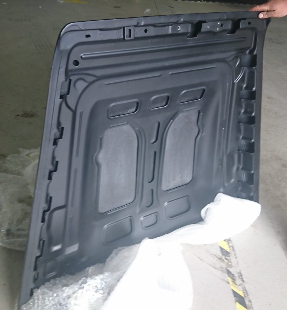 Land Rover Defender Puma carbon fibre bonnet Tuning & Remapping